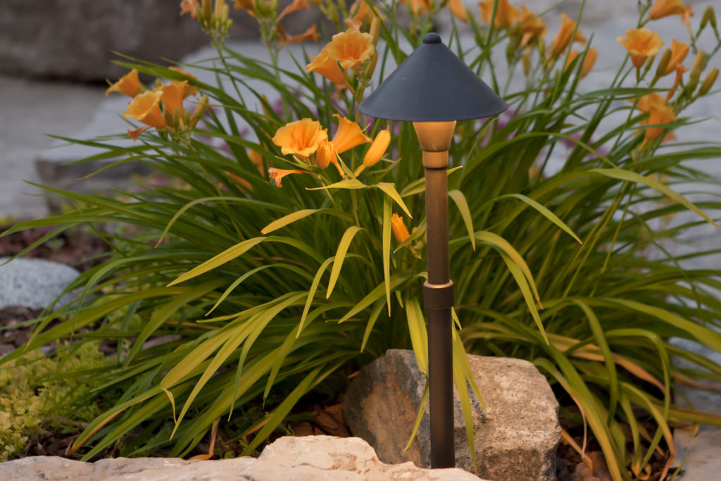 Landscape Lighting - Moon Glow Lightscapes